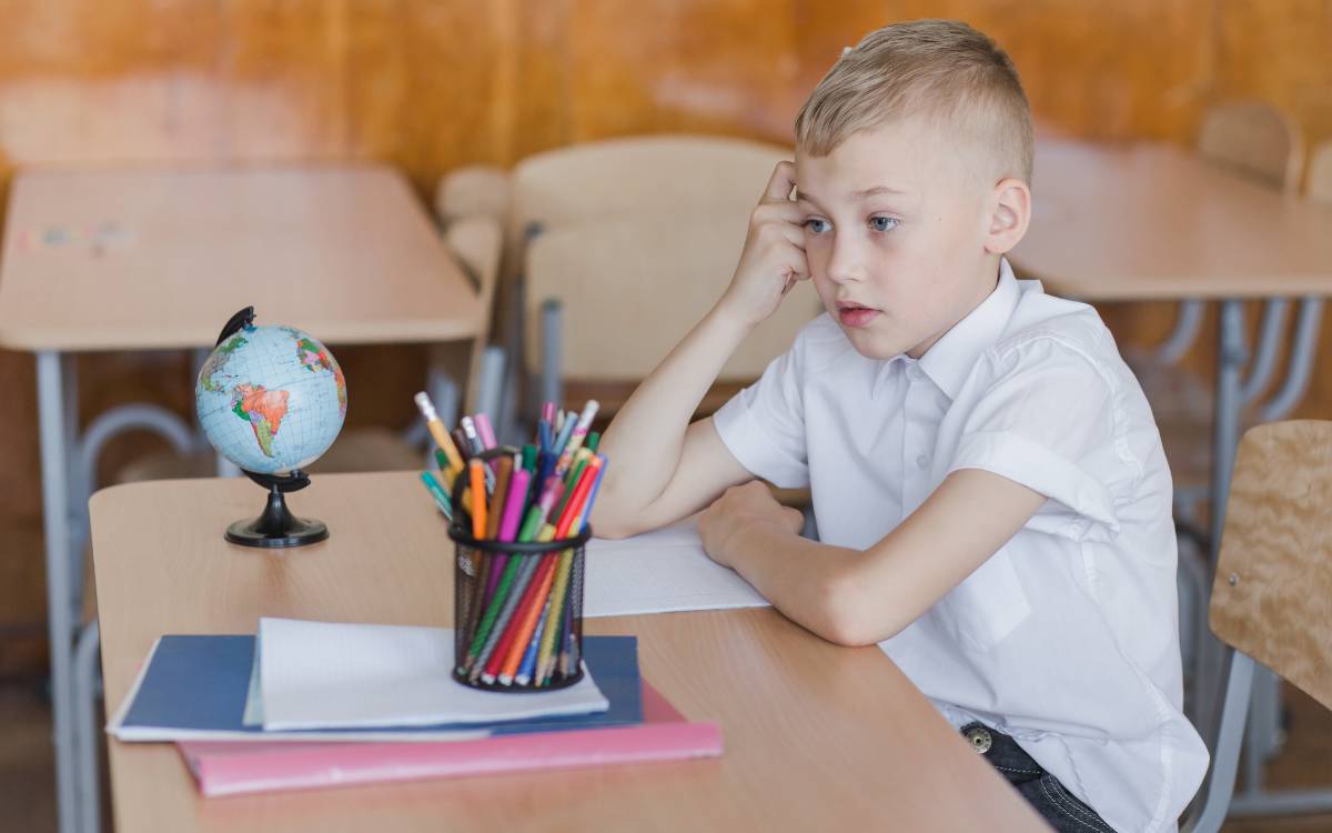 Distinguishing Dysgraphia and Dyscalculia - Magrid